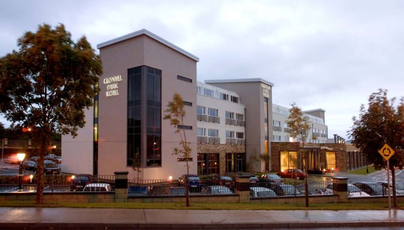 CLONMEL PARK HOTEL - Leisure Breaks International